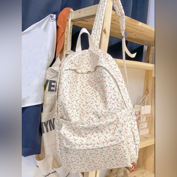 Bags | White Floral Large Backpack | Poshmark